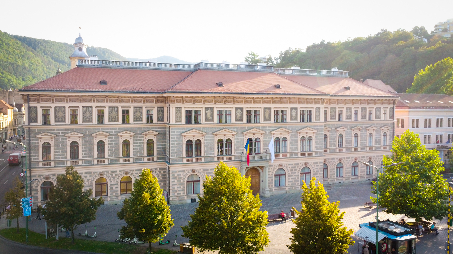 Universitatea Transilvania din Brașov, investiţii de 40 de milioane de ...